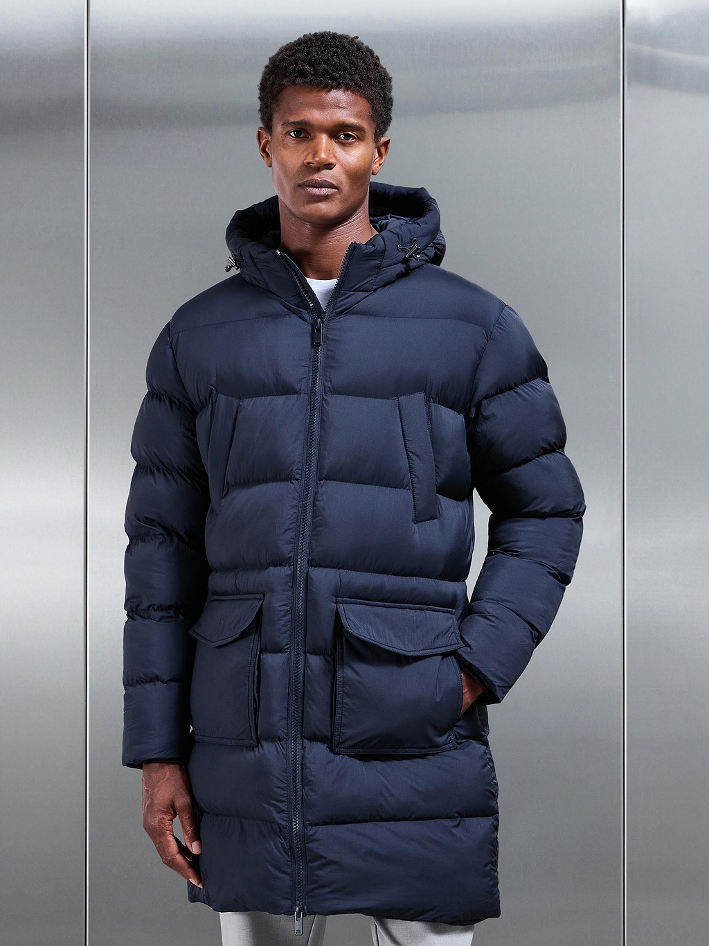 Mid Length Puffer Parka in Navy | ARNE UK