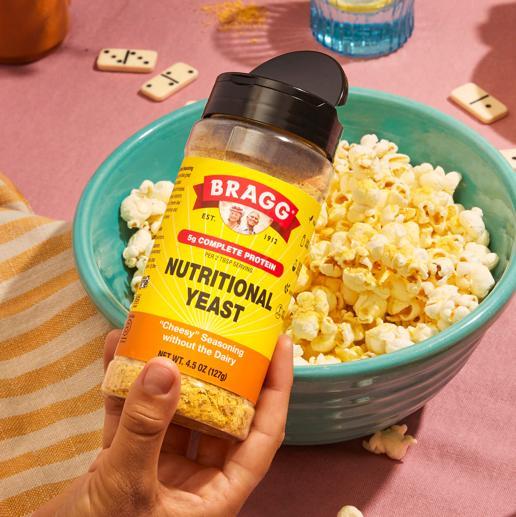 Nutritional Yeast Flakes - Vegan Nutrition - Bragg® Nutritional Yeast
